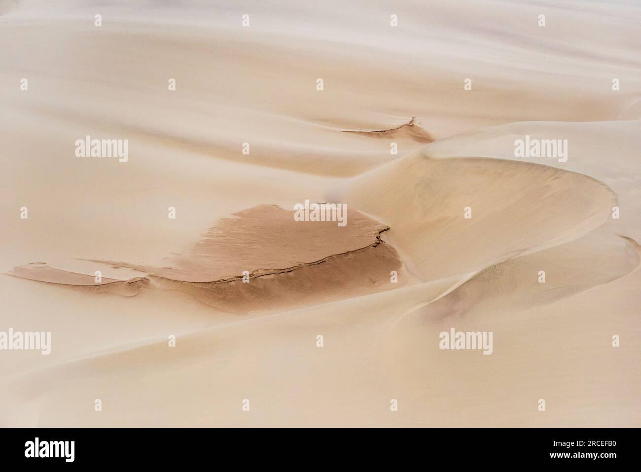 Noanib Skeleton Coast Sand Dunes in Namibia Stock Photo - Alamy
