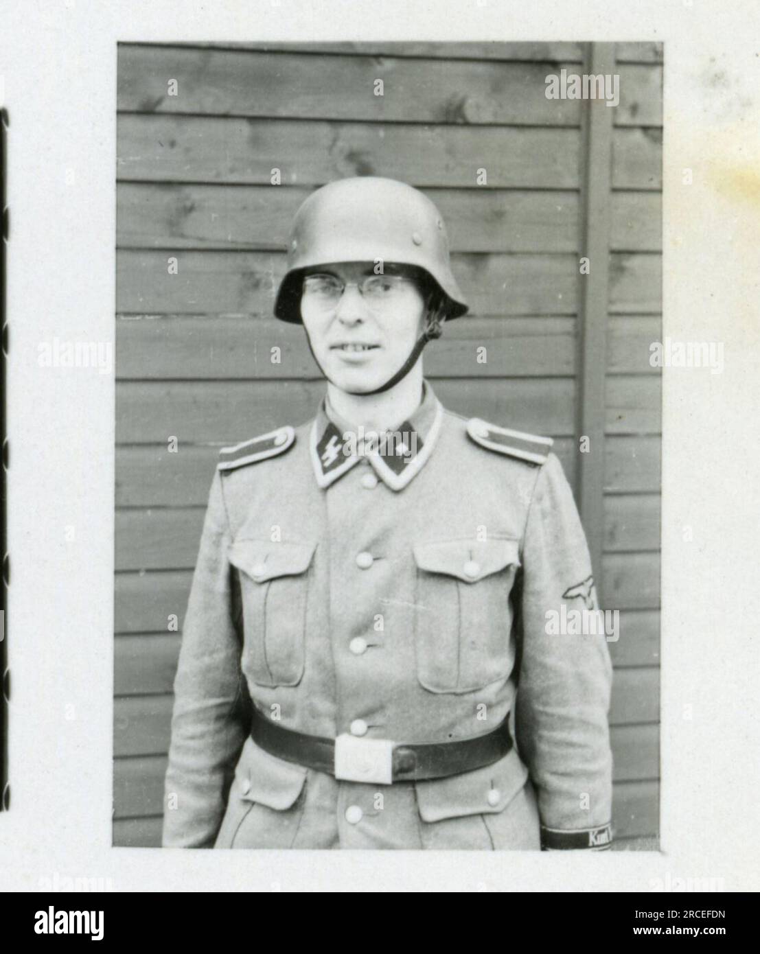 SS Photographer Feder 1943 & 1944 Remains of crashed aircraft, many ...