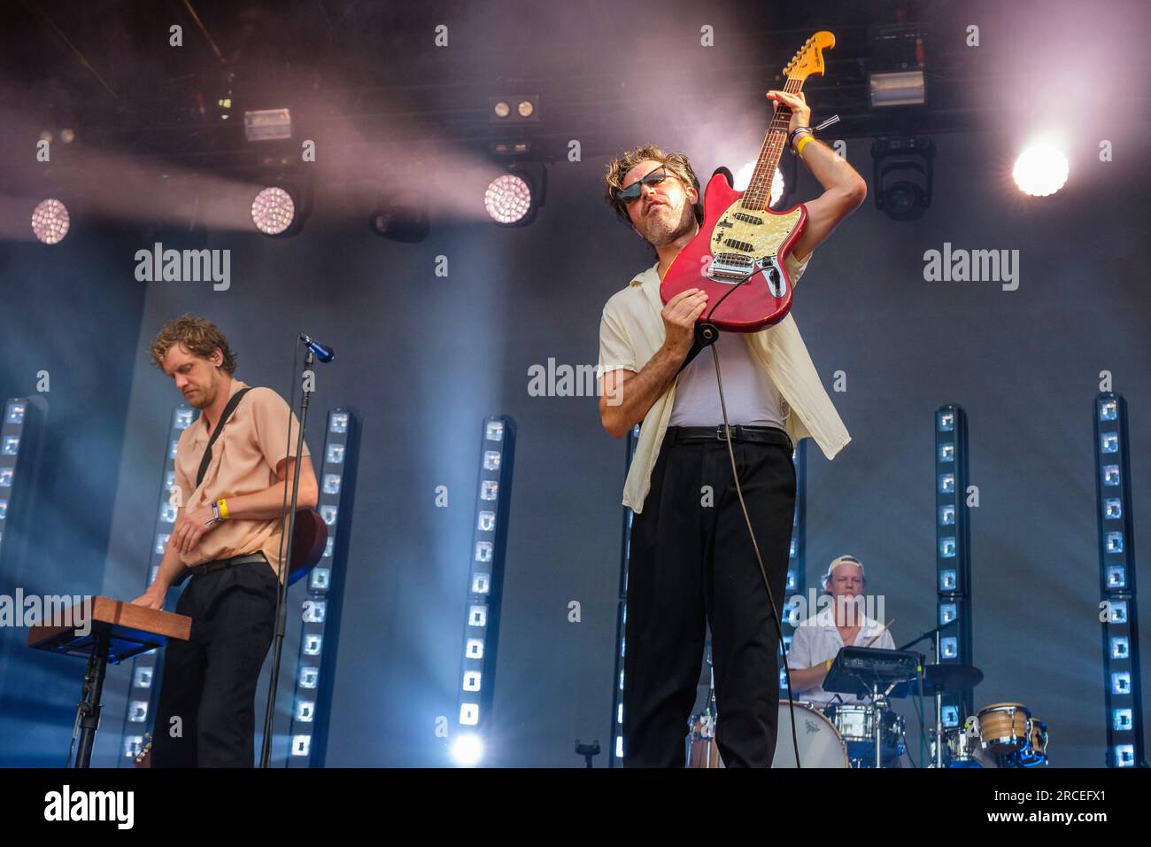 The Belgian band Balthazar plays live at Lasemo festival | Le groupe ...