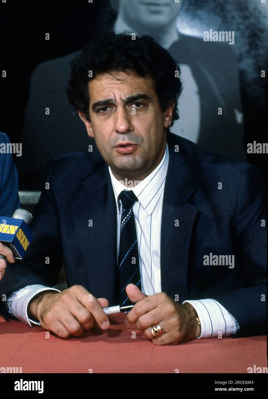 Tenor conductor hi-res stock photography and images - Alamy