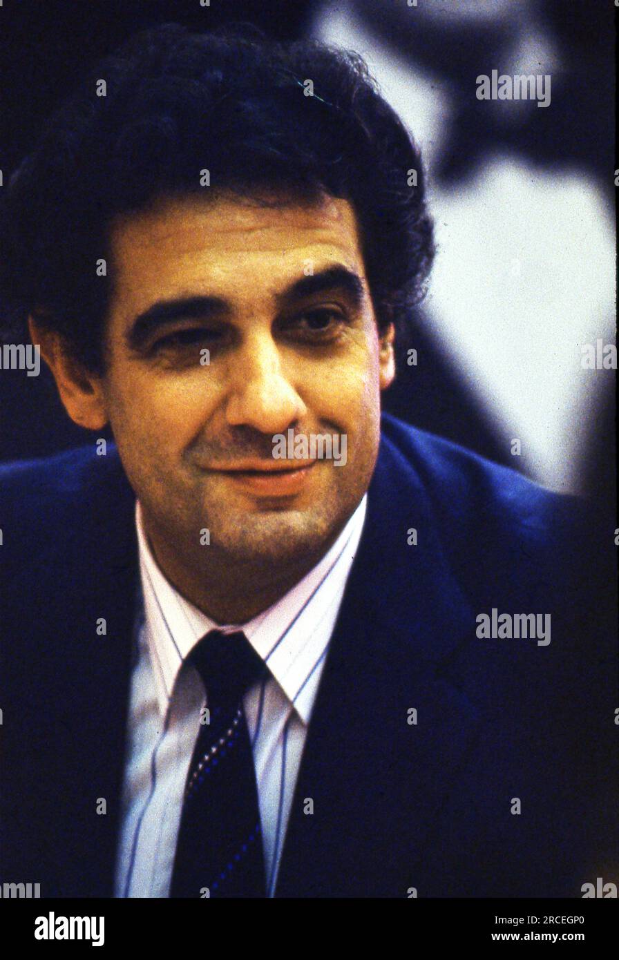 Spanish opera singer hi-res stock photography and images - Alamy