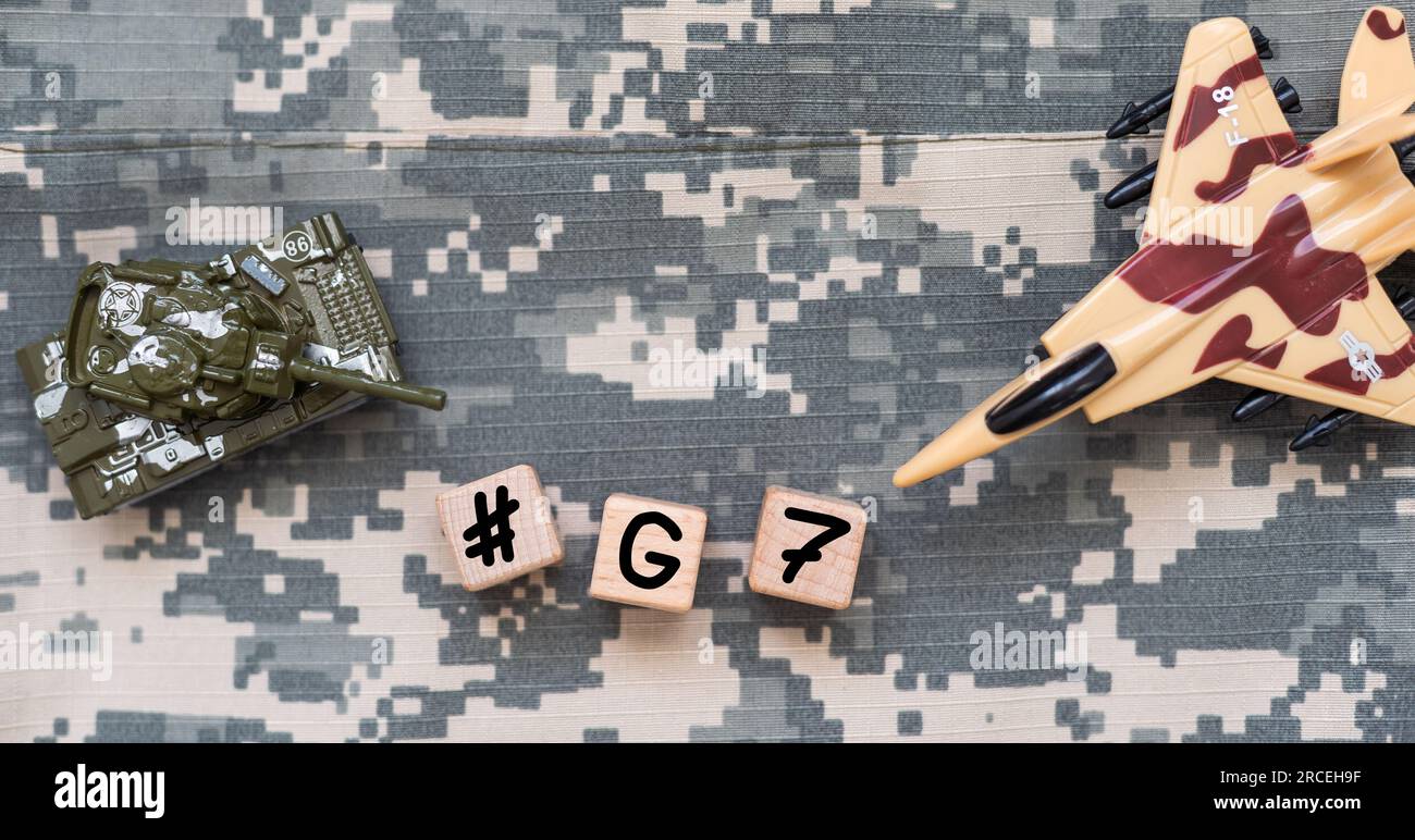 rating, award, Cover design in natural concept with a number cube on ...