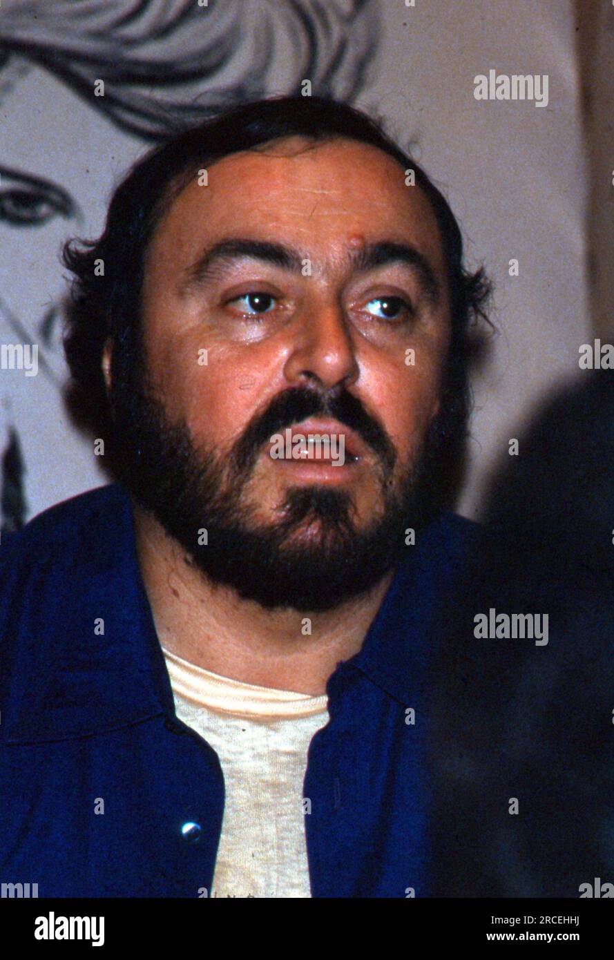Luciano Pavarotti, Italian opera singer, during a press conference ...