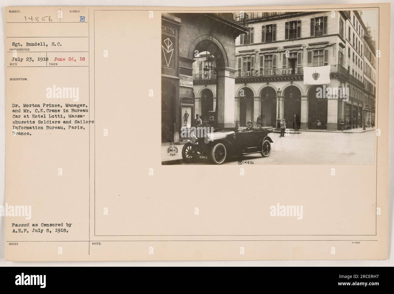 Sgt rundell portrait hi-res stock photography and images - Alamy