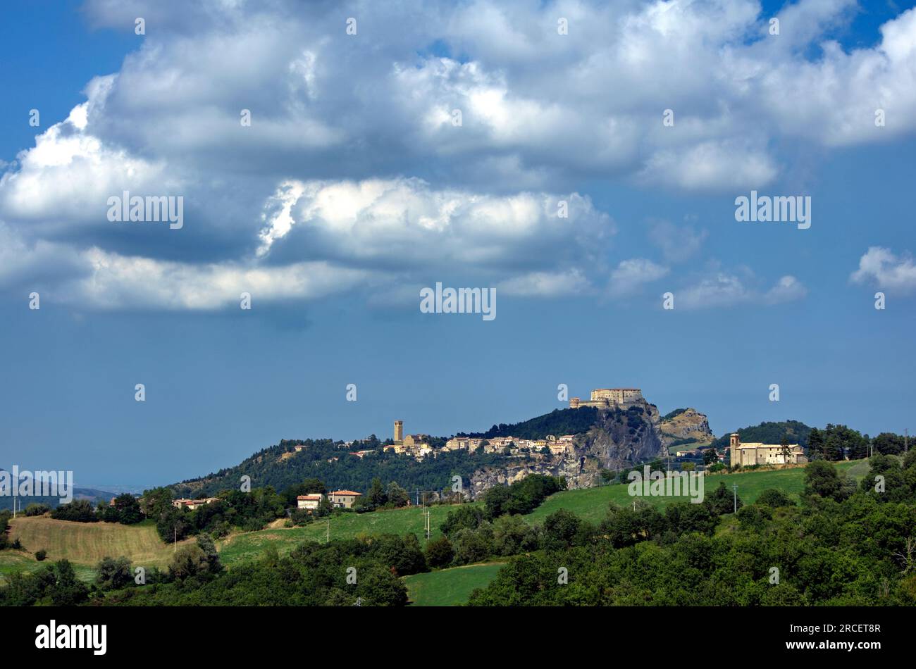 Cima della chiesa hi-res stock photography and images - Alamy