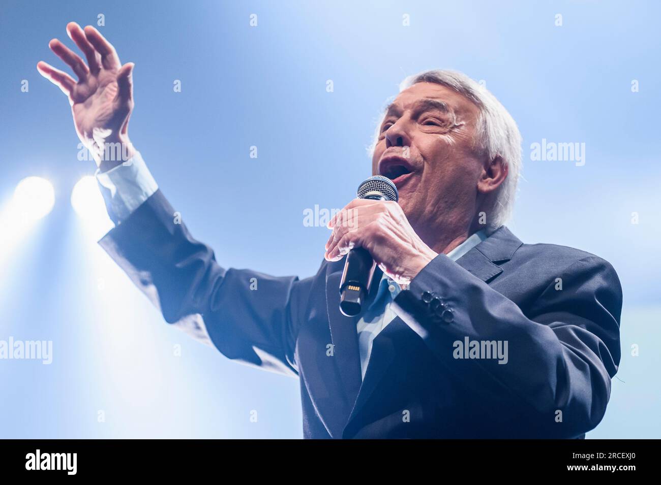 Several artists pay a tribute to the belgian singer Arno at the AB ...