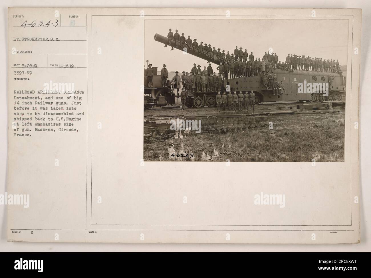 Railway gun disassembly hi-res stock photography and images - Alamy