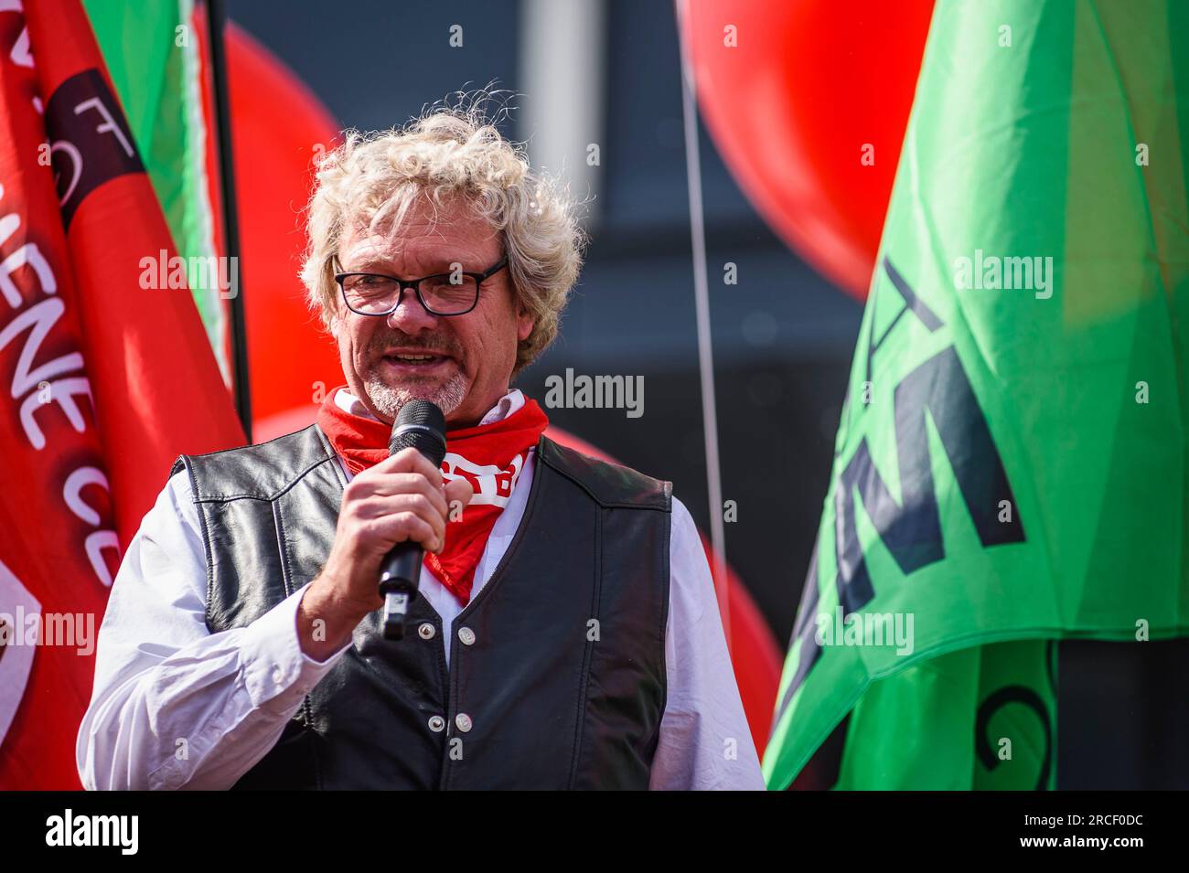 Projet rouge hi-res stock photography and images - Alamy