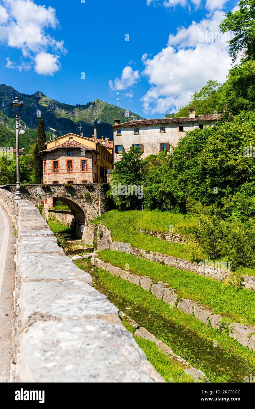 Village of cison di valmarino hi-res stock photography and images - Alamy