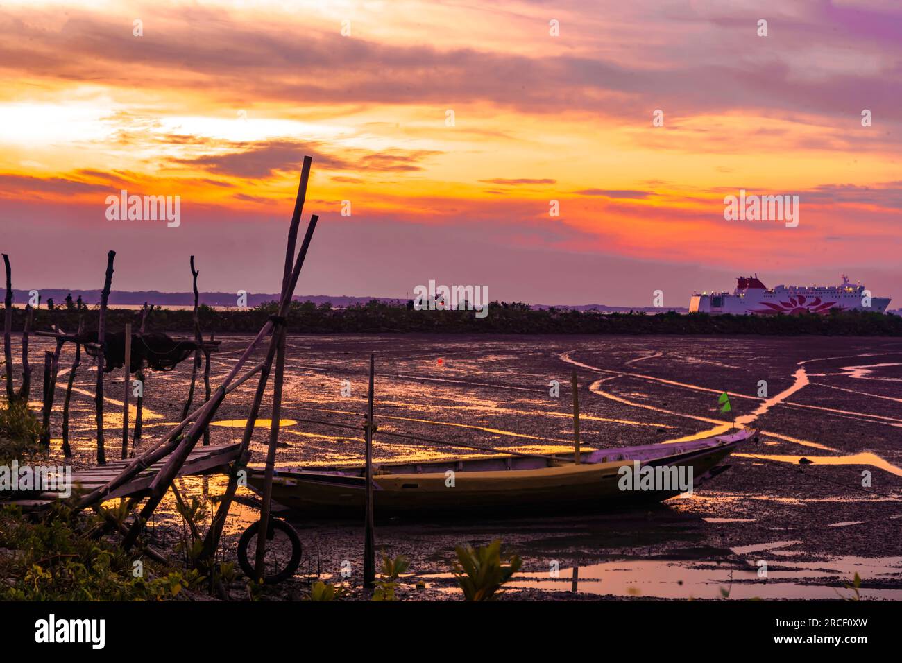 Captivating seascapes hi-res stock photography and images - Alamy