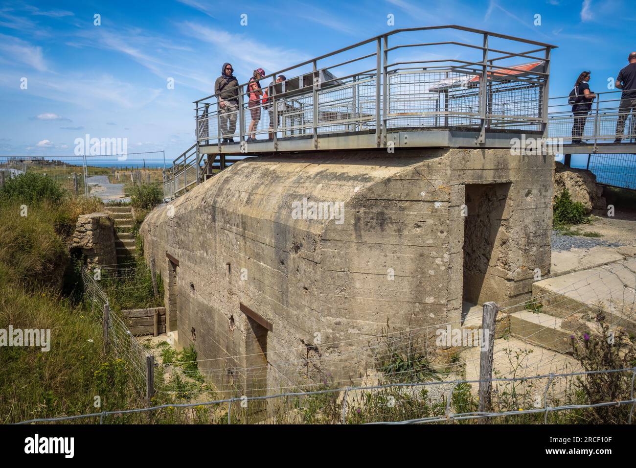 Bunker on cliff omaha beach hi-res stock photography and images - Alamy