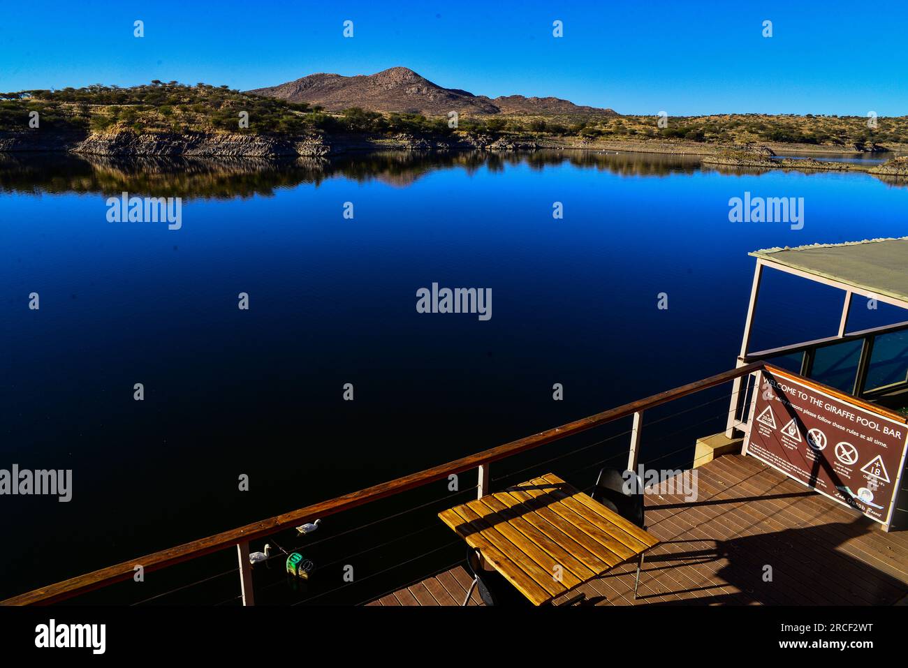 The blue waters of Lake Oanob Resort, Namibia Stock Photo - Alamy