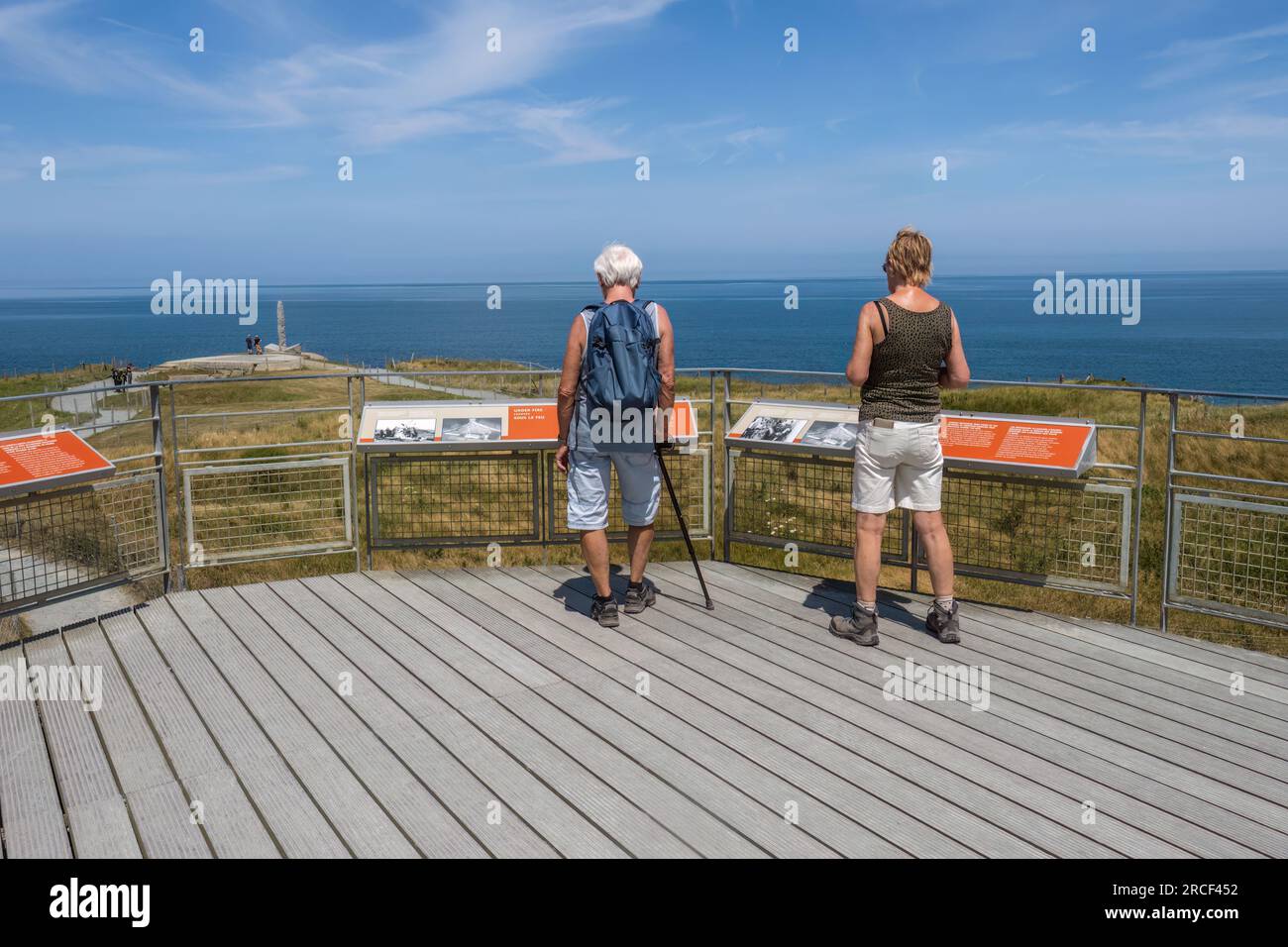 Bunker on cliff omaha beach hi-res stock photography and images - Alamy