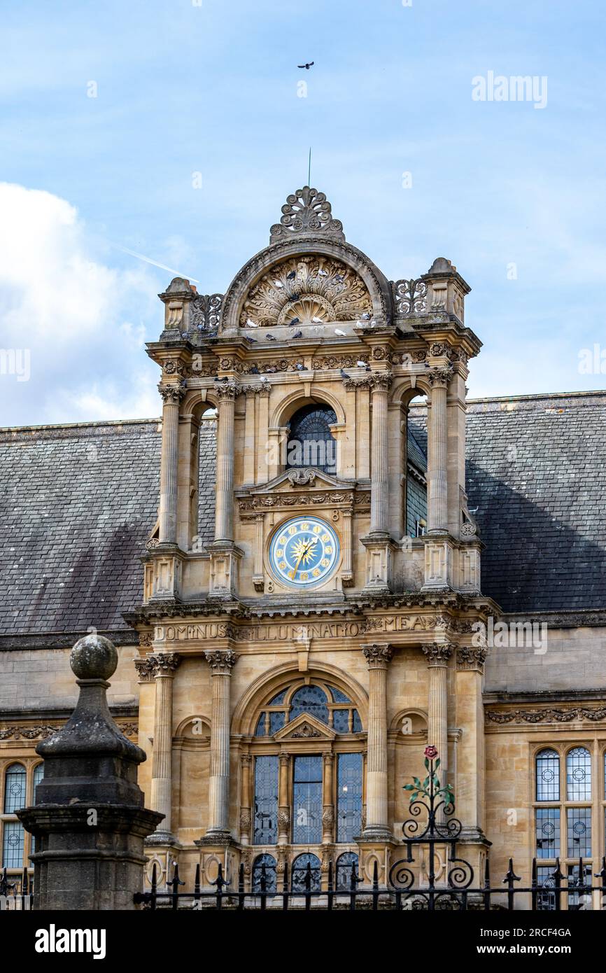 Unique photo of the architecture in Bath Stock Photo - Alamy