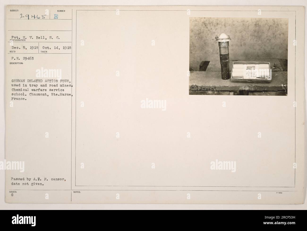 Delayed action fuse hi-res stock photography and images - Alamy