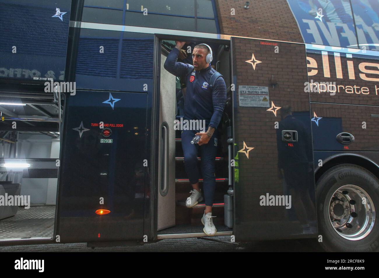 Paul vaughan arrives hi-res stock photography and images - Alamy