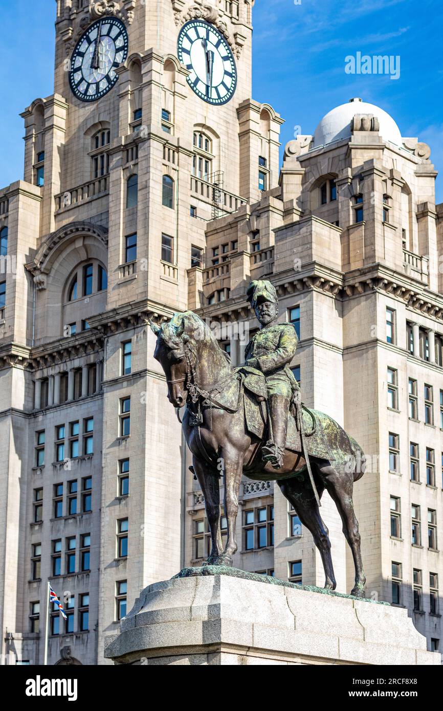 Rooftop view liverpool city hi-res stock photography and images - Alamy