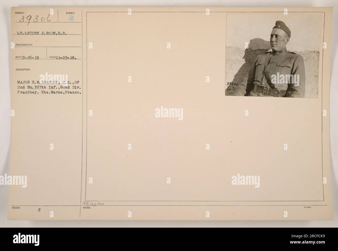 "39306: Lieutenant Lucien J. Rode, Signal Corps photographer, captures ...