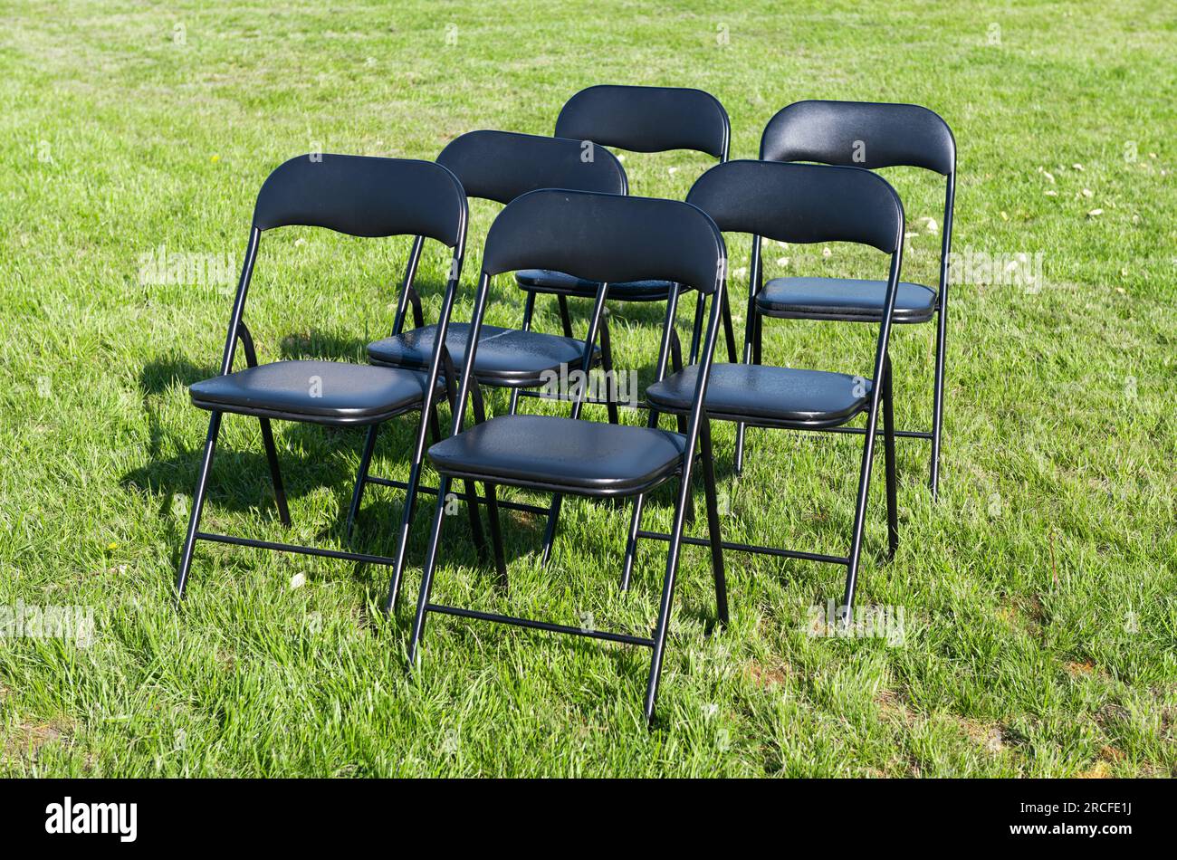 Round table conferences hi-res stock photography and images - Alamy