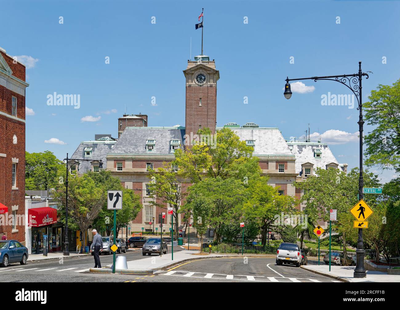 Staten Island Borough Hall was built in 1906 on a hill overlooking NY ...