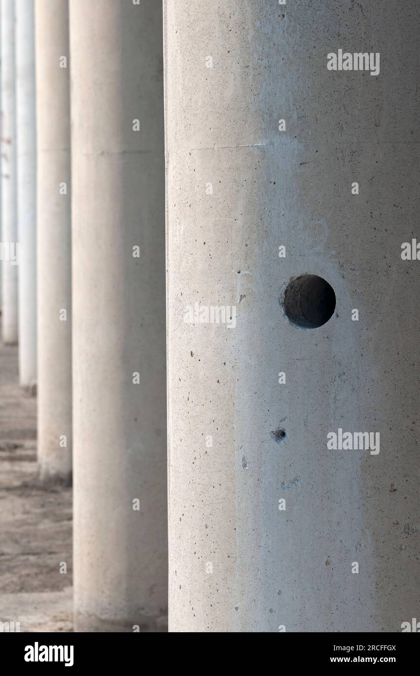 Cylindrical pillar hi-res stock photography and images - Alamy
