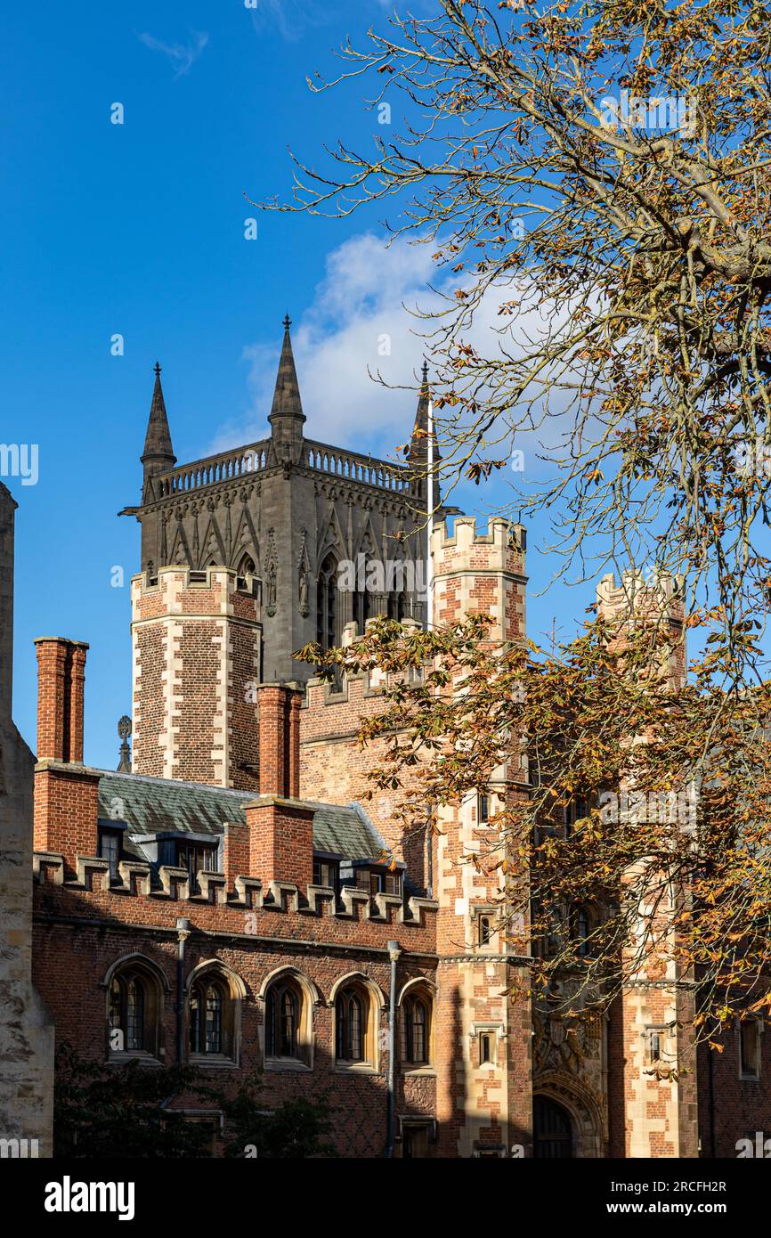 Cityscape photo of architecture in UK Stock Photo - Alamy