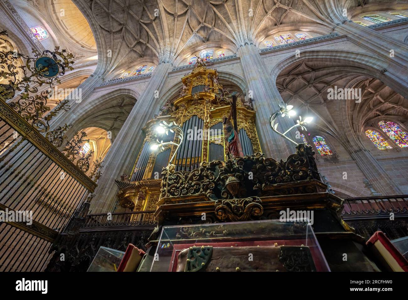Pipe Organ at Segovia Cathedral - Segovia, Spain Stock Photo - Alamy