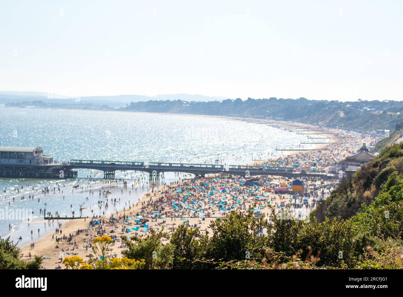 Paradise beach scene hi-res stock photography and images - Alamy