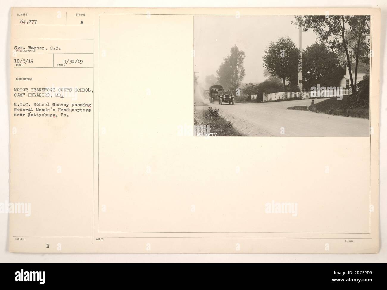 A convoy of vehicles belonging to the Motor Transport Corps School at ...