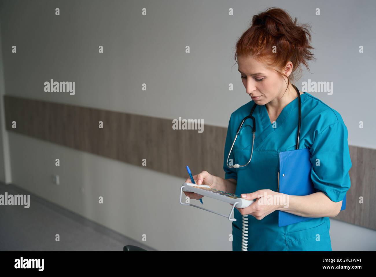 Hospital bed control panel hi-res stock photography and images - Alamy