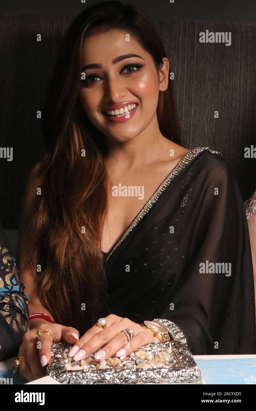 Kolkata fashion photo hi-res stock photography and images - Alamy