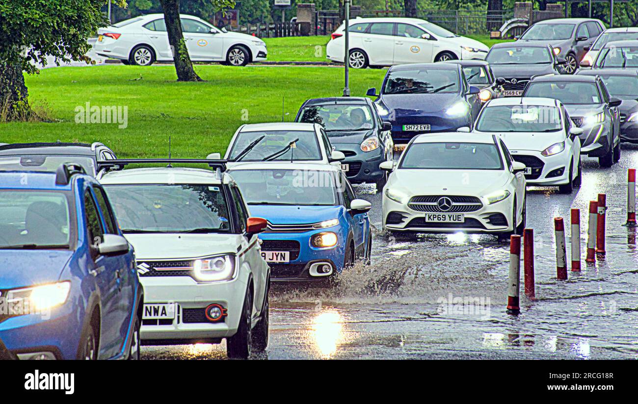 Glasgow, Scotland, UK 14th July, 2023. UK Weather: Heavy rain saw ...