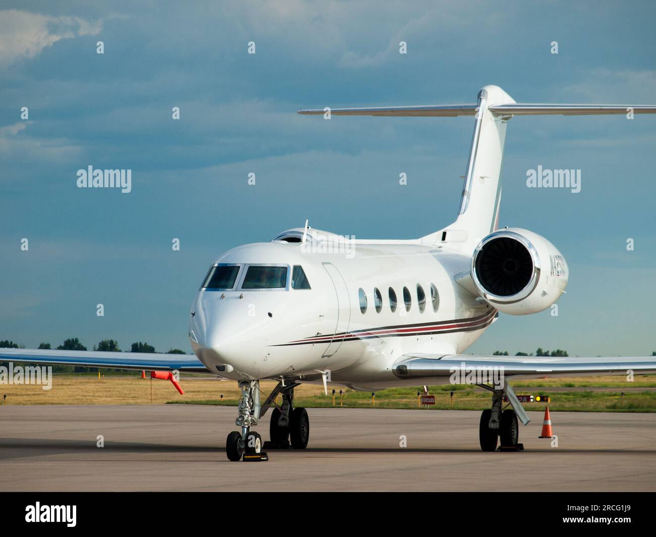 Fancy aircraft hi-res stock photography and images - Alamy