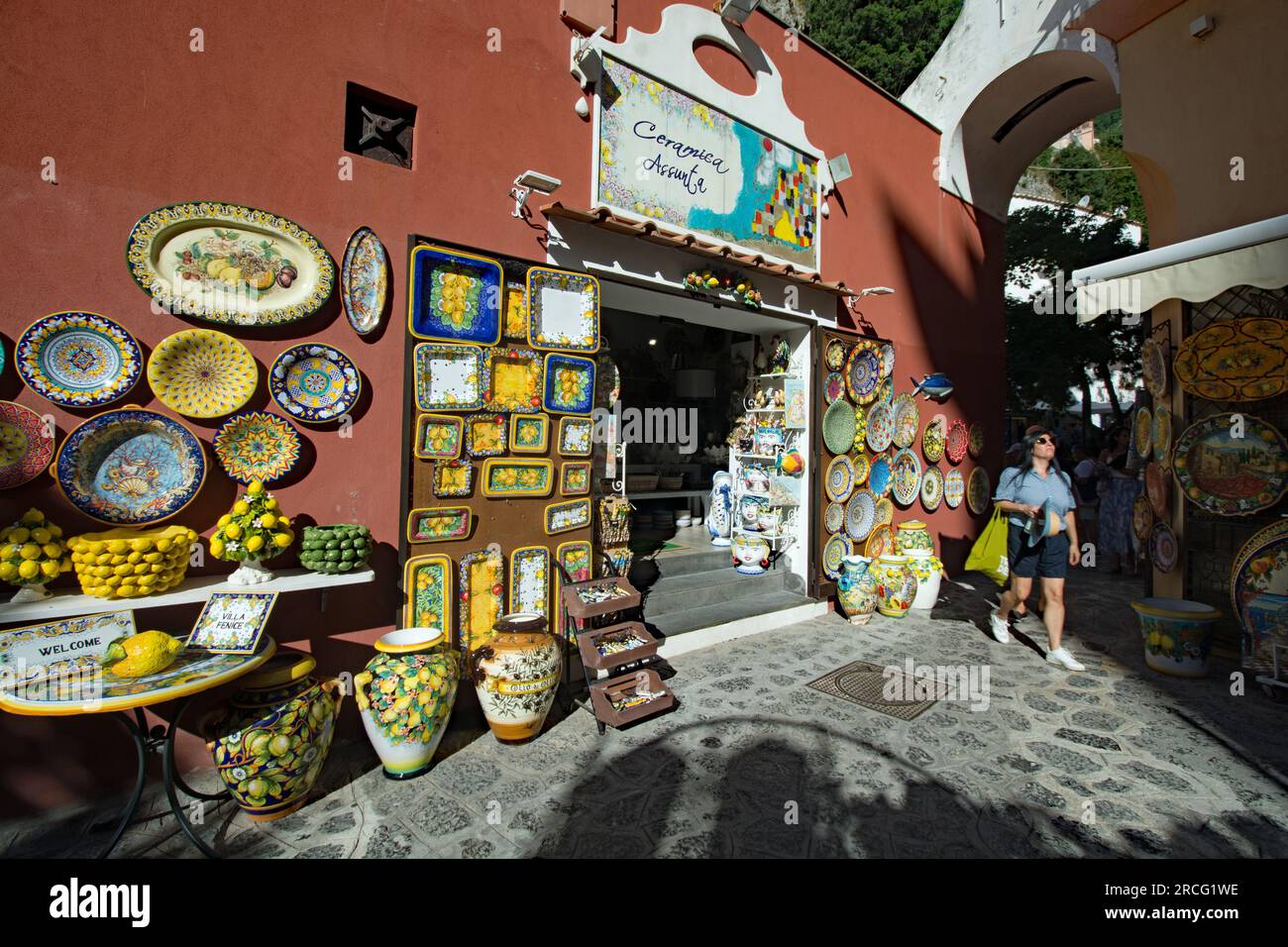 Ceramics positano hi-res stock photography and images - Alamy