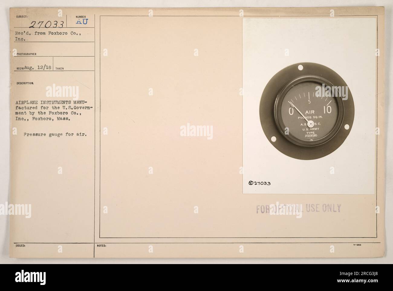 An image showing a Sunderau airplane instrument manufactured by the ...