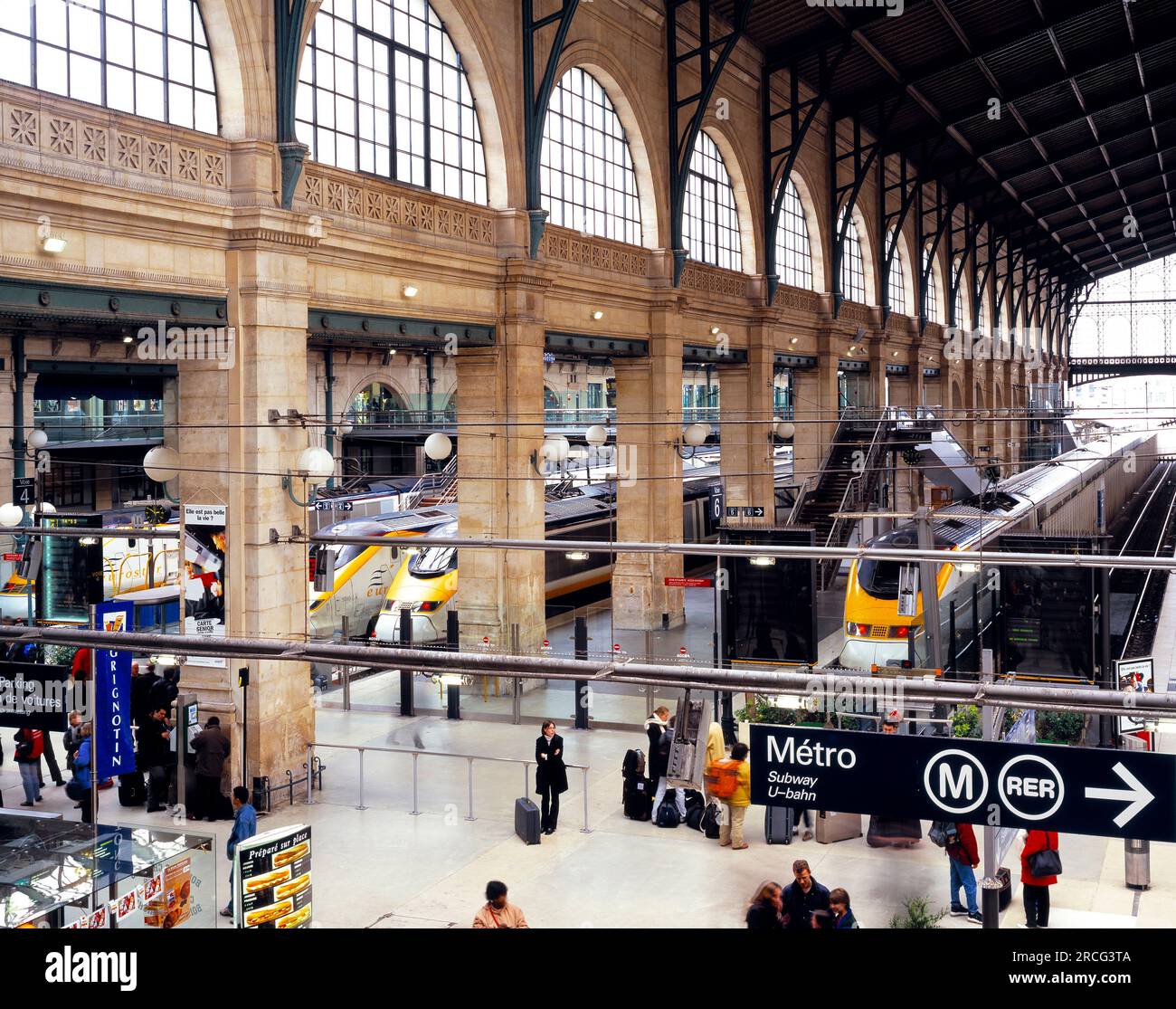 Paris gare du nord railway station hi-res stock photography and images ...