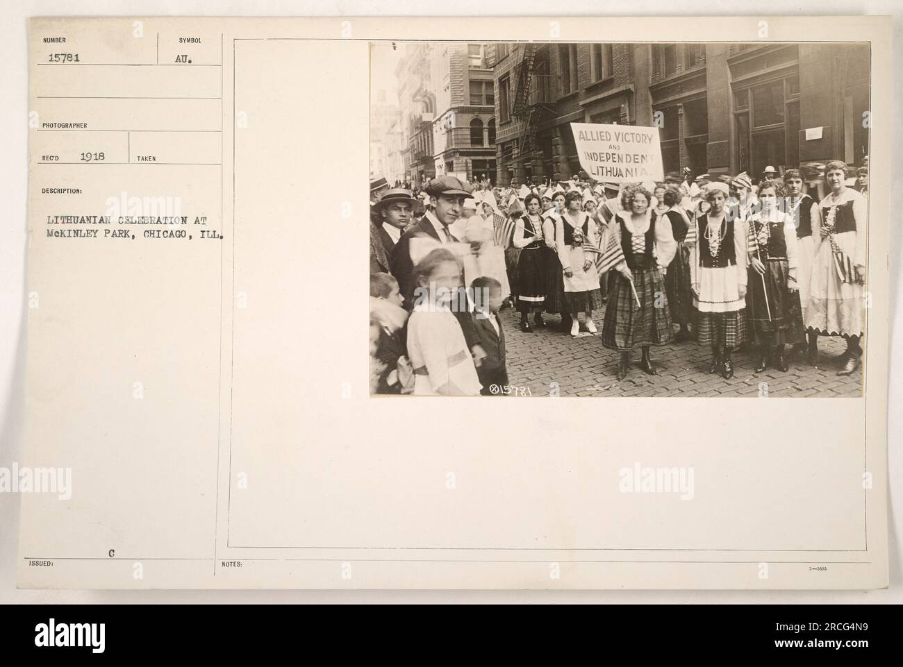 Lithuanian immigrants in Chicago, Illinois, celebrate their newly ...