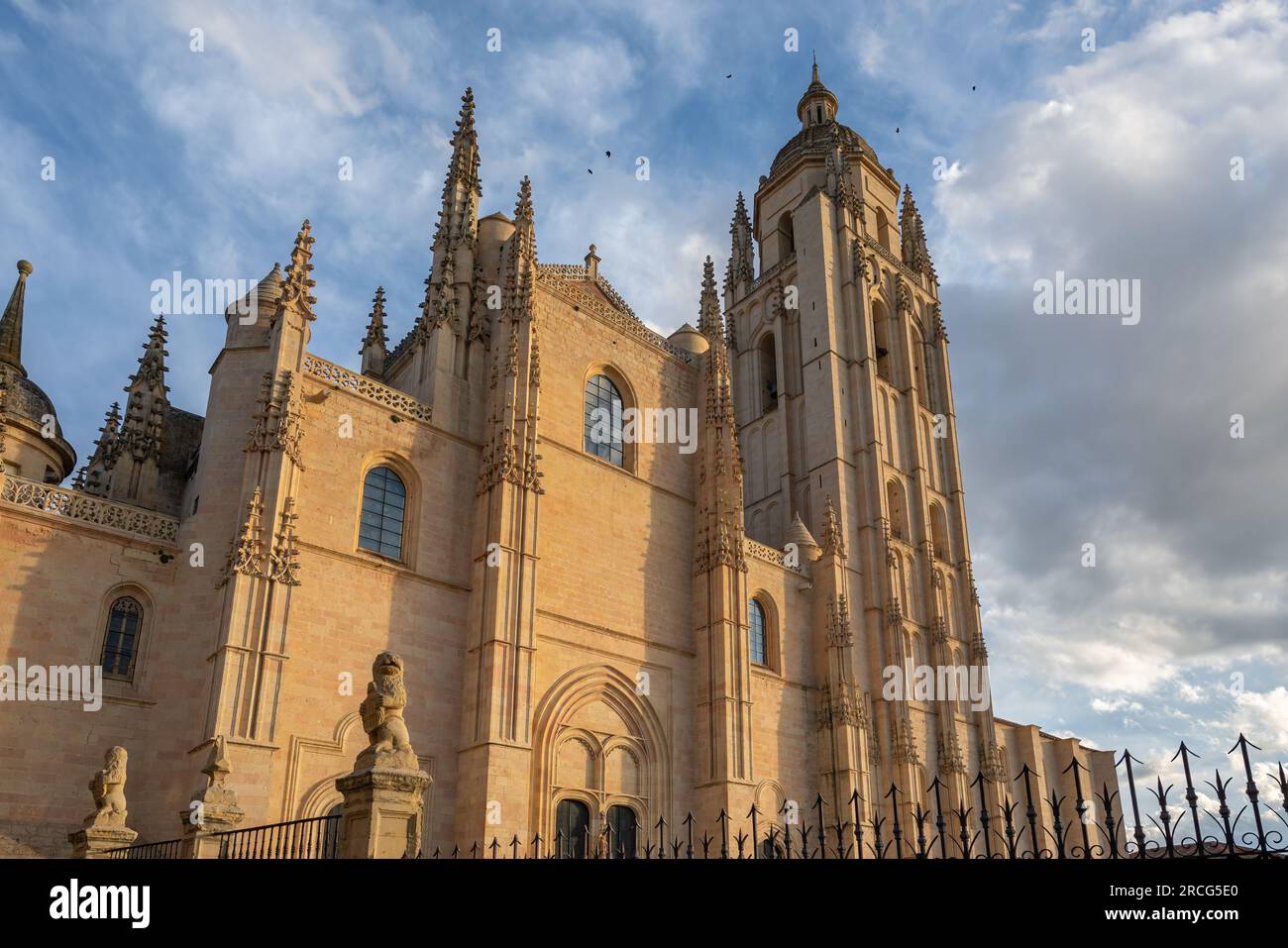 Segovia city bell tower hi-res stock photography and images - Alamy