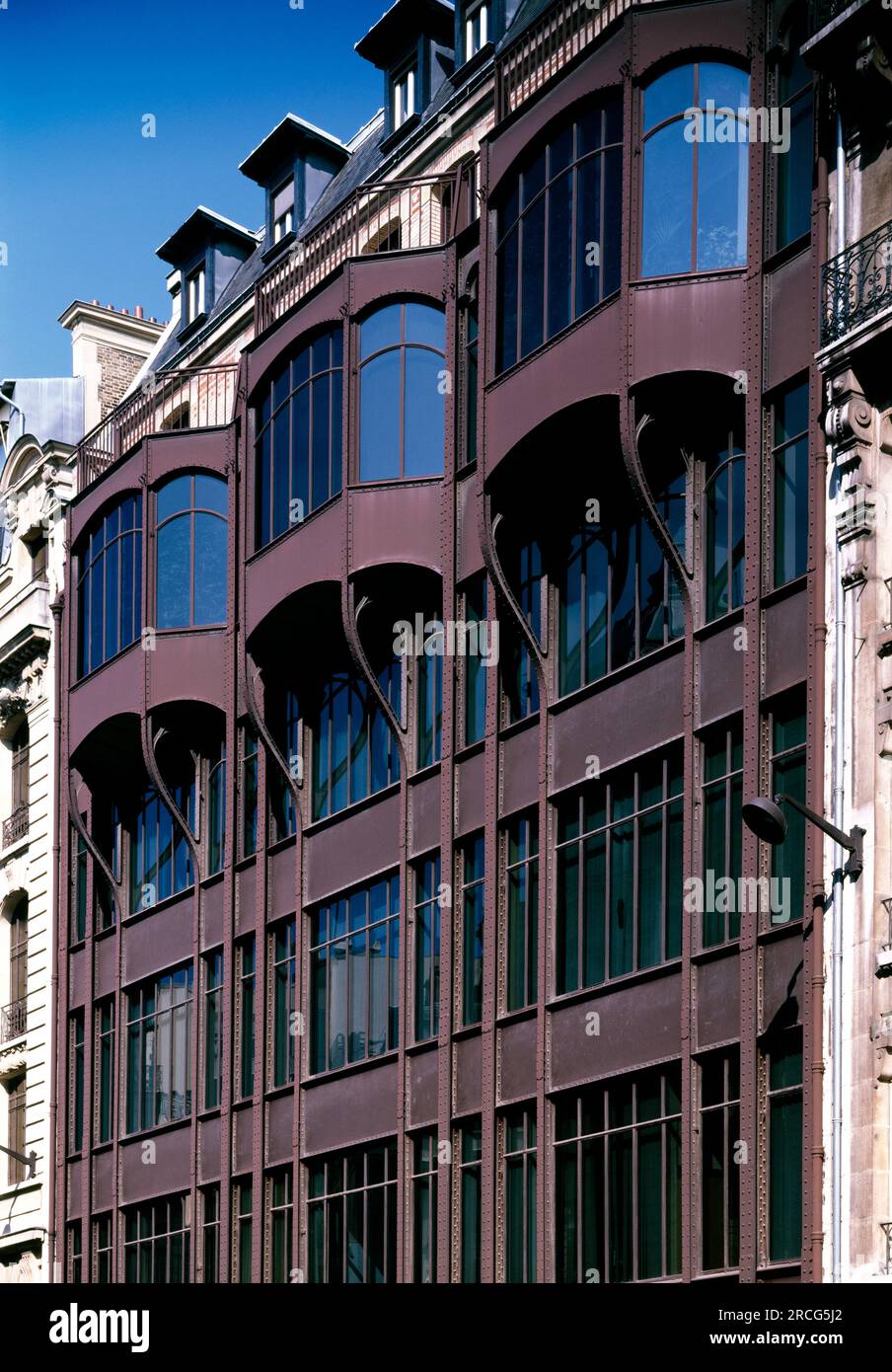 Steel building, Paris, France Stock Photo - Alamy