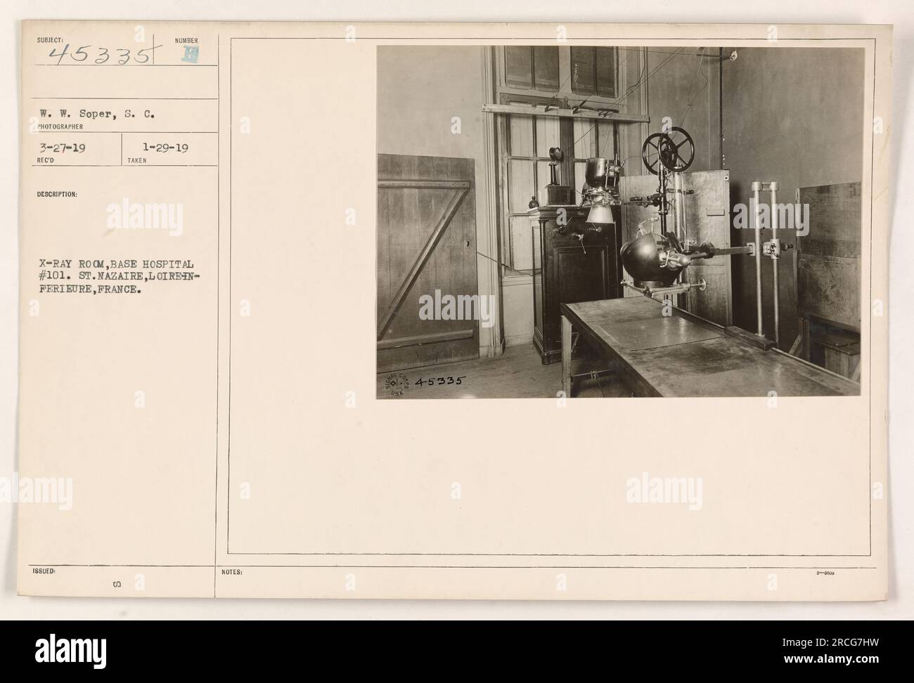 X-ray room at Base Hospital #101 in St. Nazaire, Loire-Inferieure ...