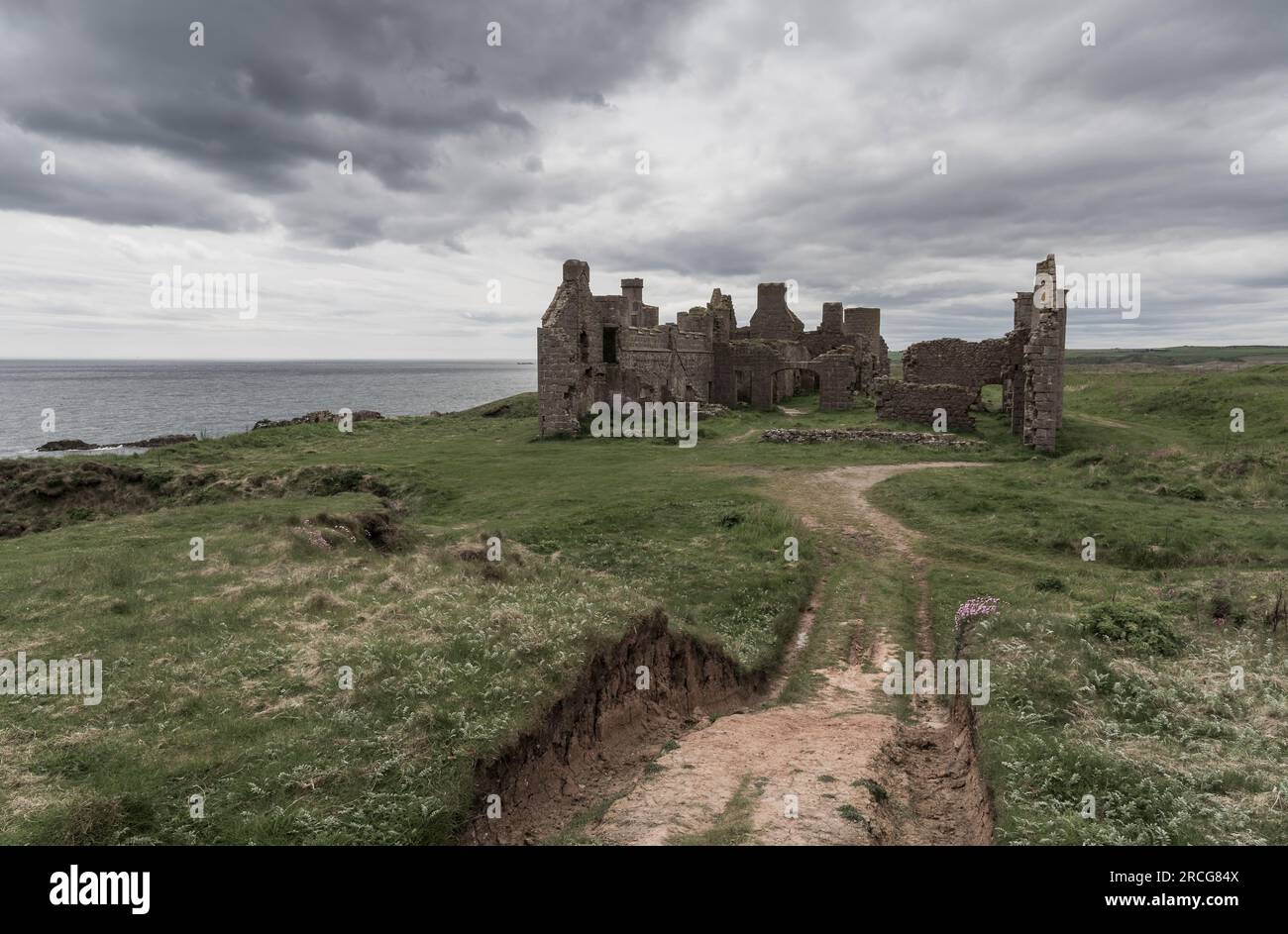 Ruins of New Slains Castle Stock Photo - Alamy