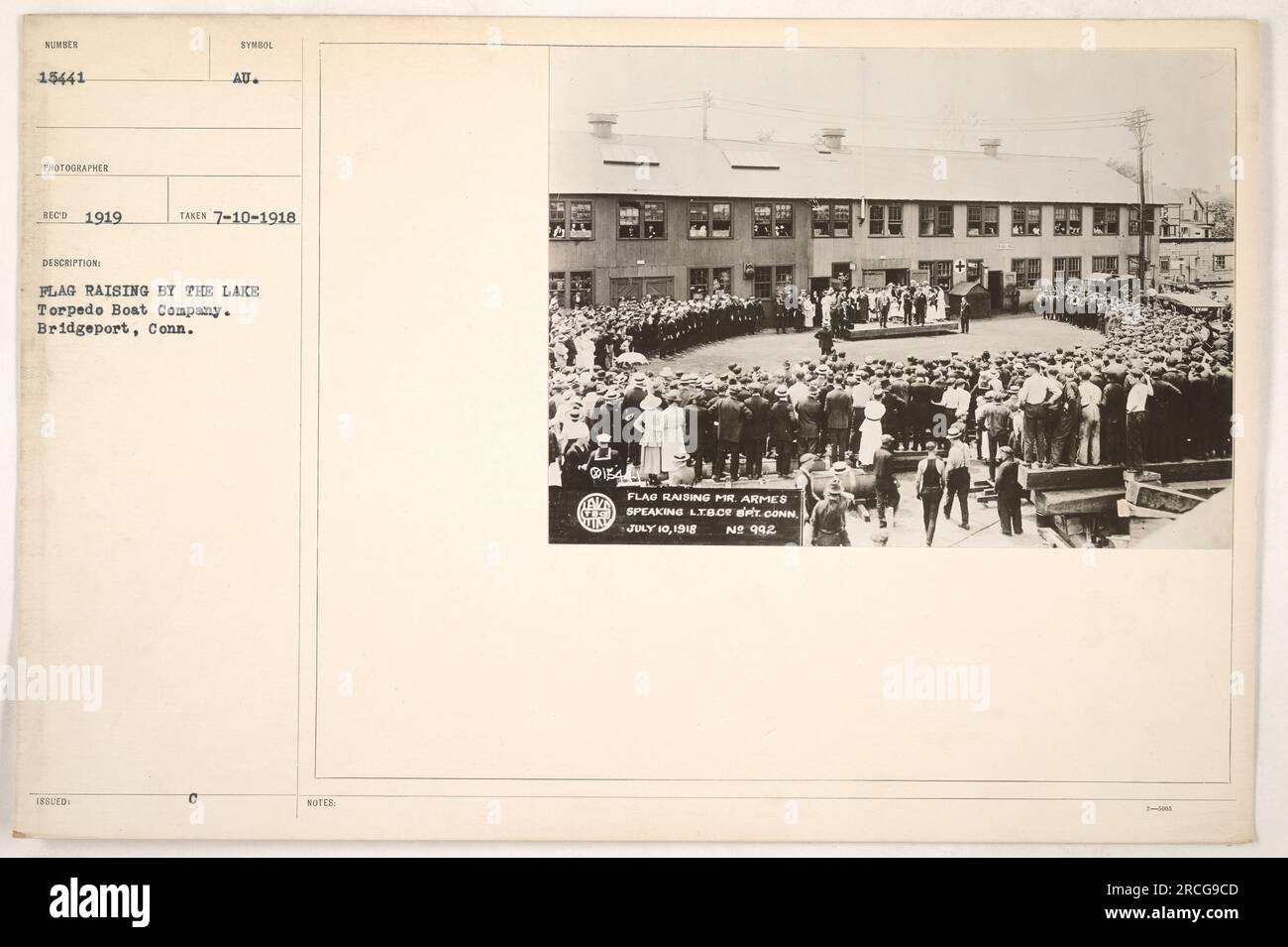 Army raising flag poster hi-res stock photography and images - Alamy