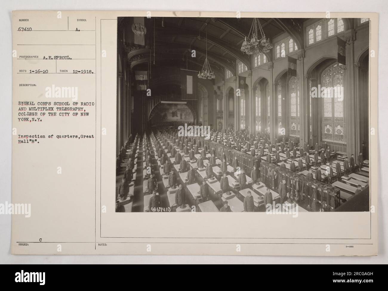 Inspection of Signal Corps School quarters in the Great Hall "B" at the ...