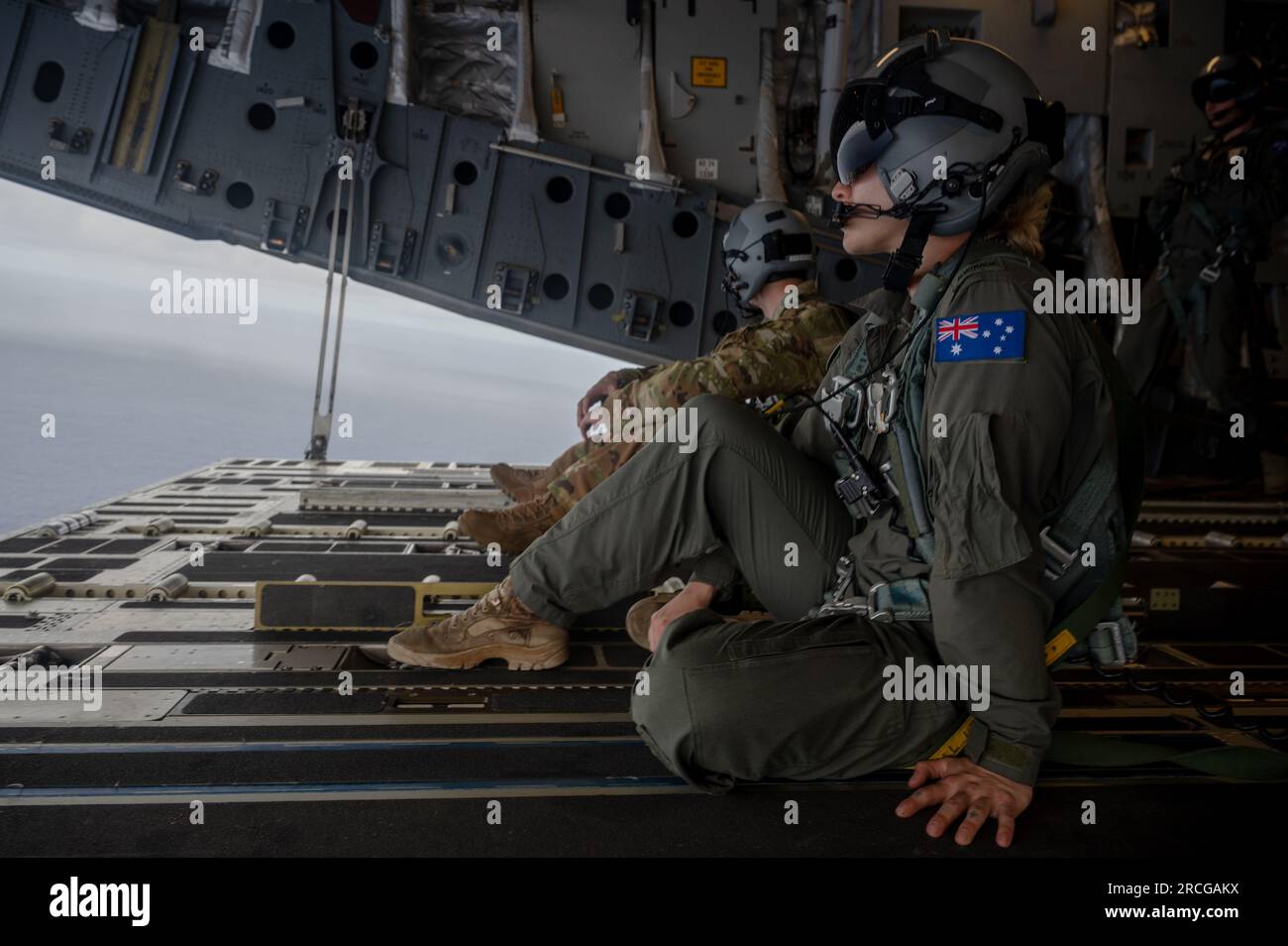 Royal Australian Air Force Corporal Charlotte Roe, a C-17 Globemaster ...