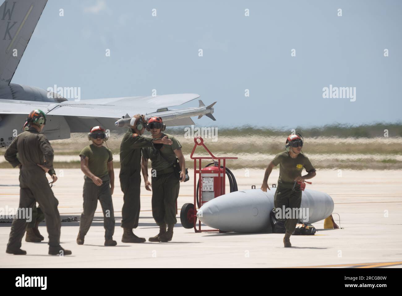 U.S. Marines with Marine All Weather Fighter Attack Squadron (VMFA(AW ...