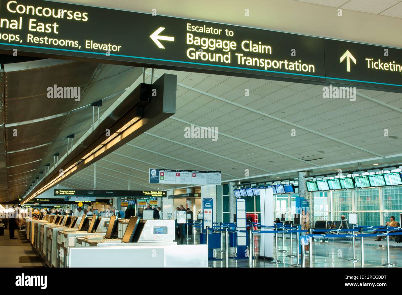 Check in line Stock Photo - Alamy