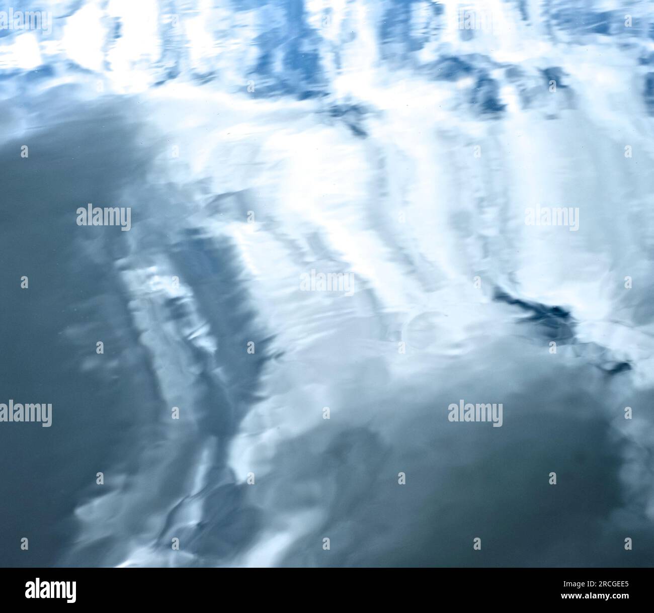 Shiny posh car hi-res stock photography and images - Alamy