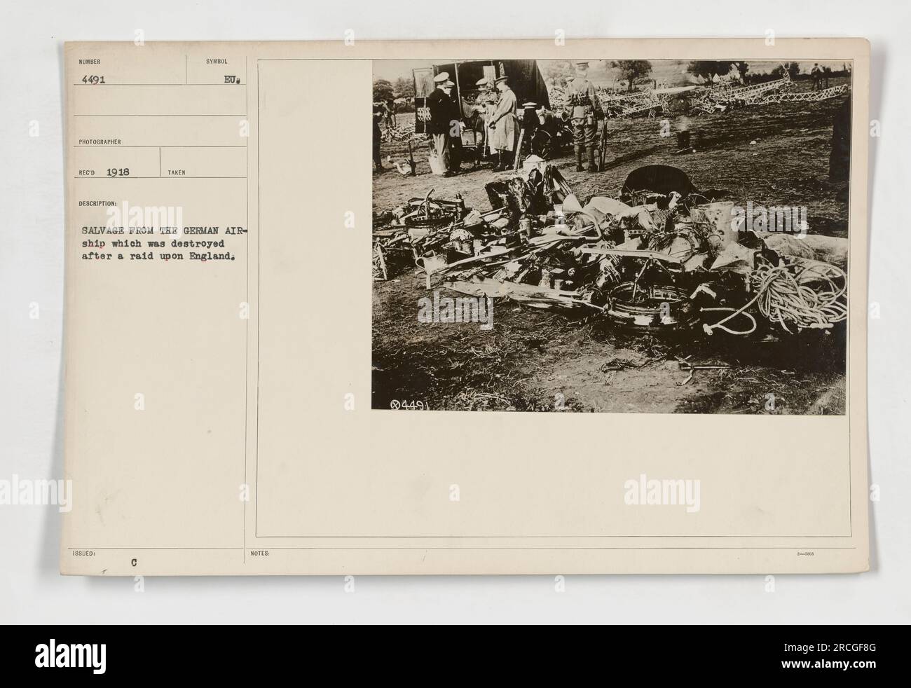 Salvaging military materials hi-res stock photography and images - Alamy