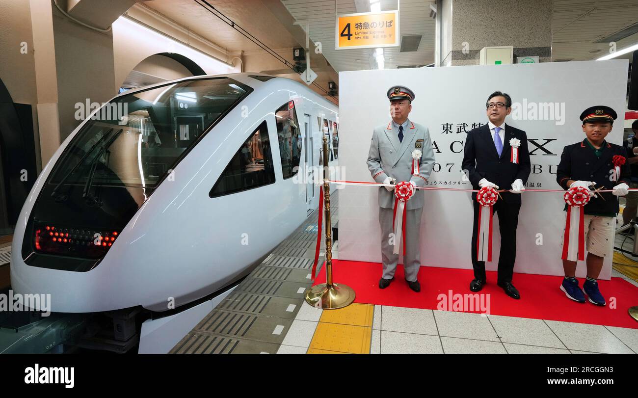 A new-model limited express train operated by Tobu Railway, Spacia X ...