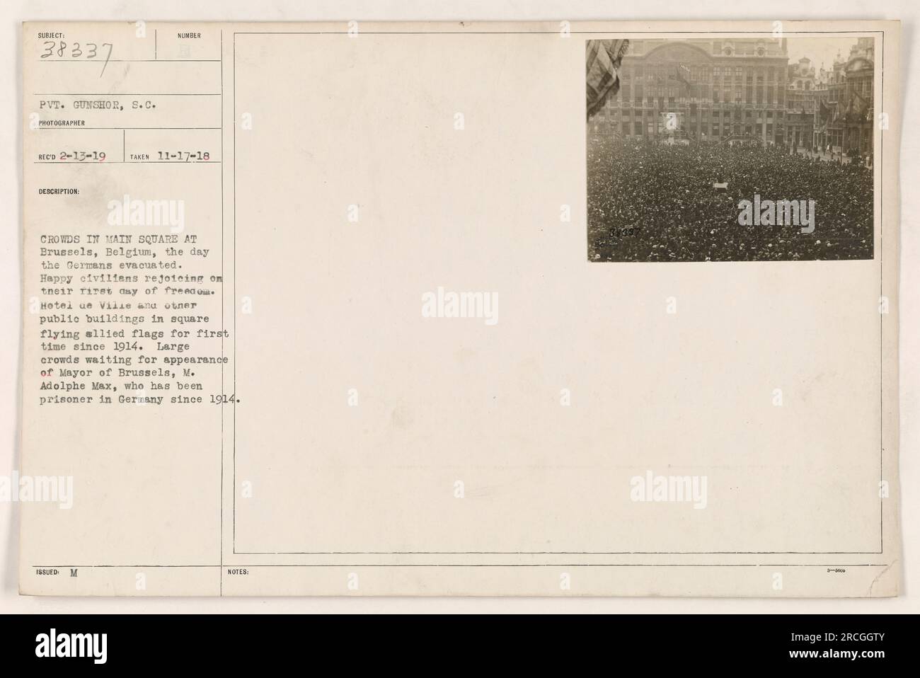 Crowds gather in the main square of Brussels, Belgium on November 17 ...